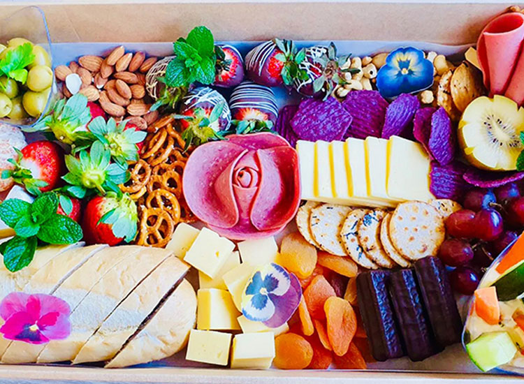 Charcuterie board – Royal Platter